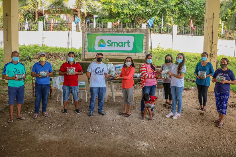 PLDT Smart Broaden Food Security Program Reach 3 000 Beneficiaries pldt-smart-broaden-food-security-program-reach-3-000-beneficiaries