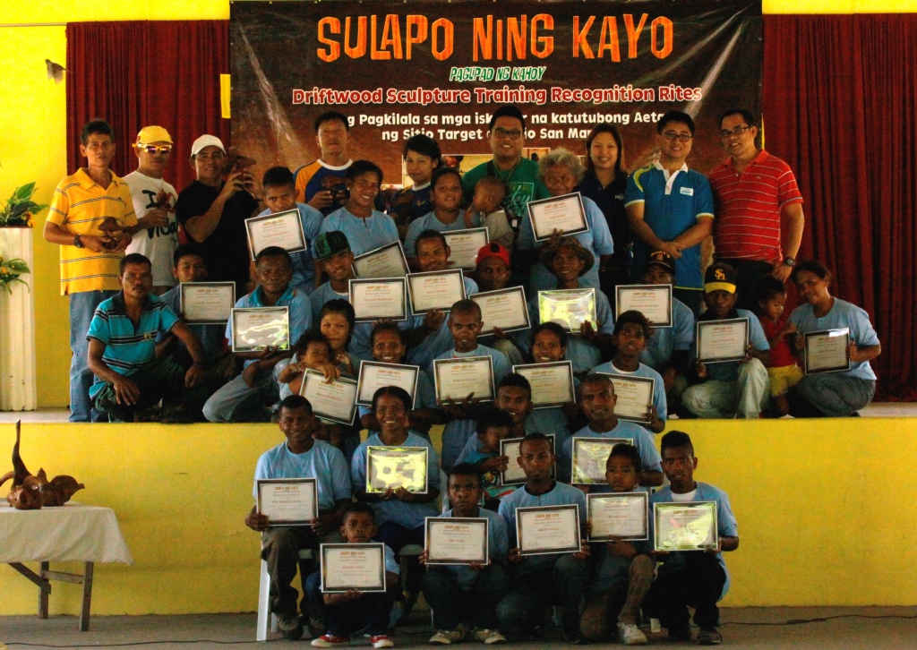 Smart livelihood program turn Aetas into driftwood sculptors