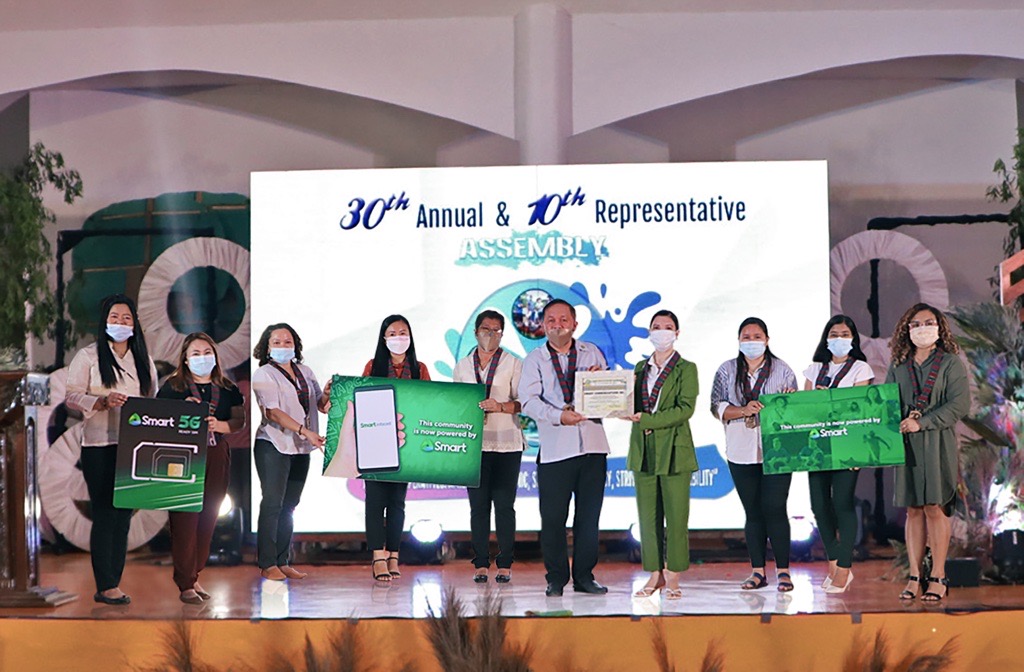 Smart partners with Lamac cooperative, enabling Cebu farmers