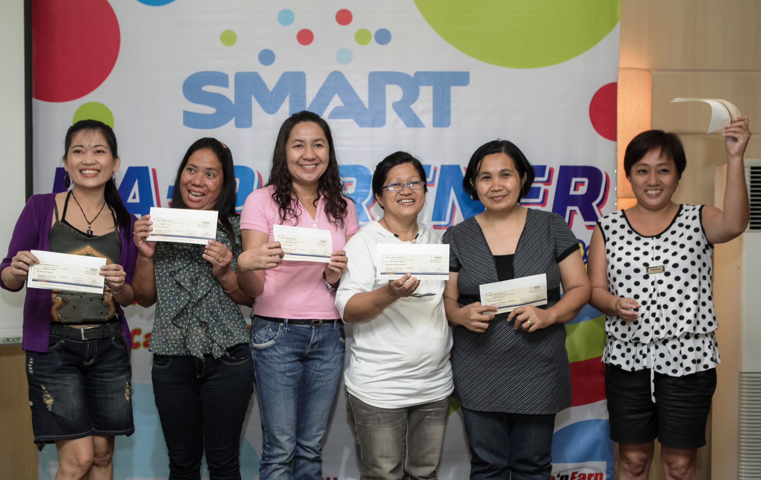 Smart rewards retailers with cash, other prizes